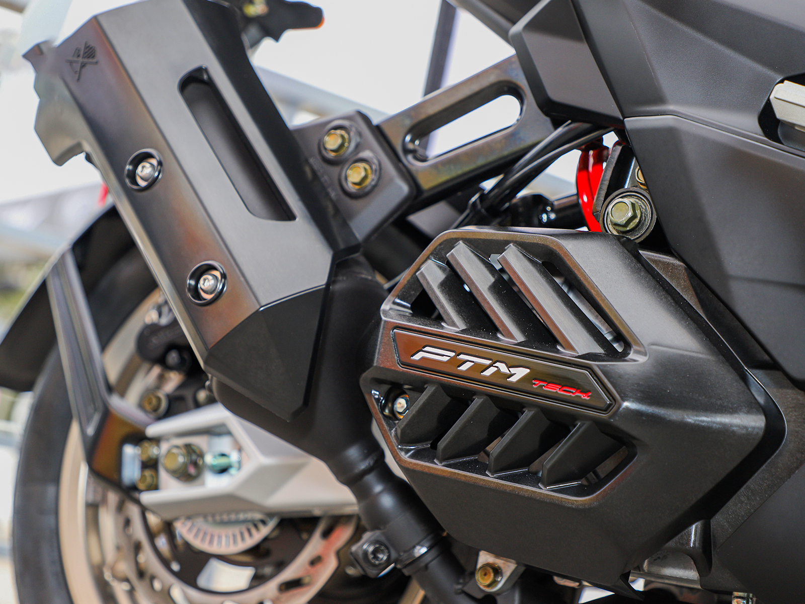 Kymco KRV 180 vs Aerox, Vario 160, PCX & NMAX – ENOANDERSON – Motorbike